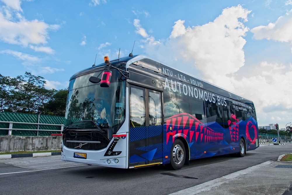 Autobuses eléctricos de última tecnología - Tecvolución